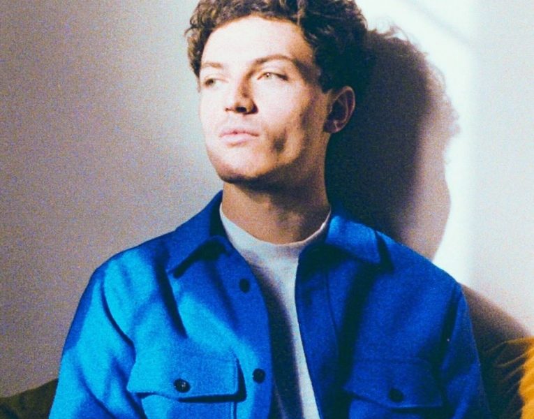 ロンドンのSSW・Max Pope、'Man On The Wire'を公開 | Niche Music