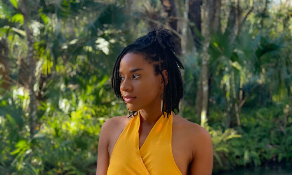 Aisha Badru、'Lazy River'のMVを公開 | Niche Music