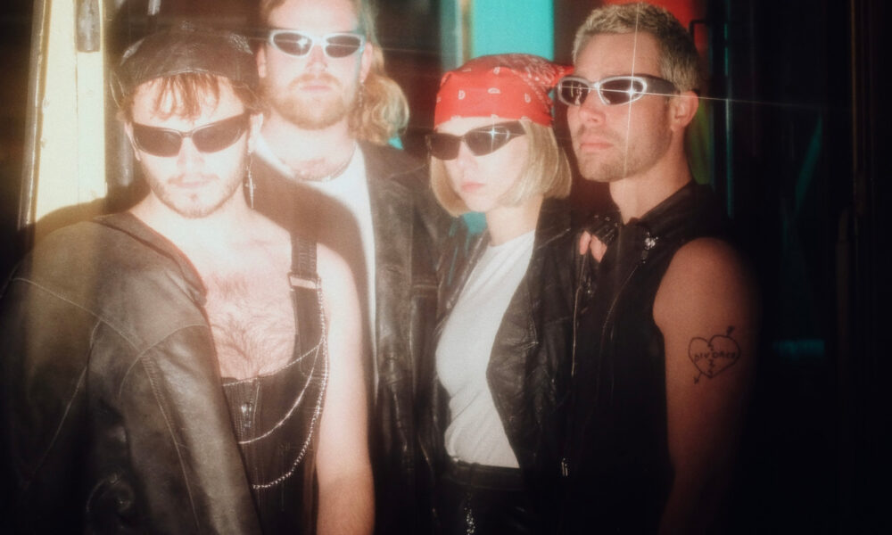 Divorce、'Birds'のMVを公開 | Niche Music