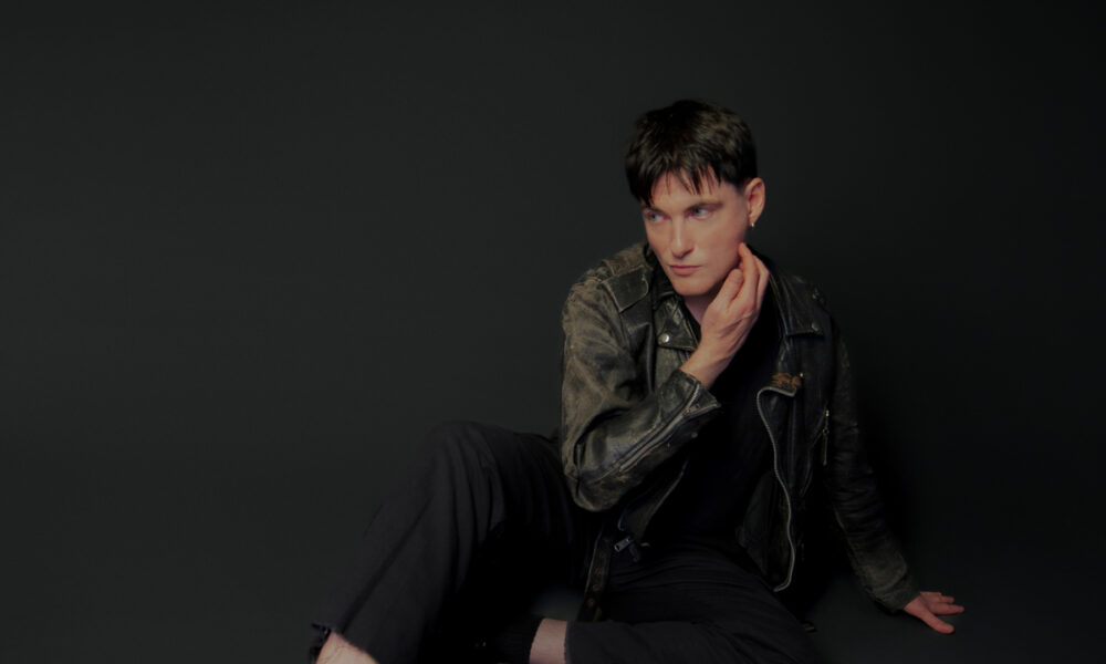 Johnny Aries、'King of Sad'を公開 | Niche Music