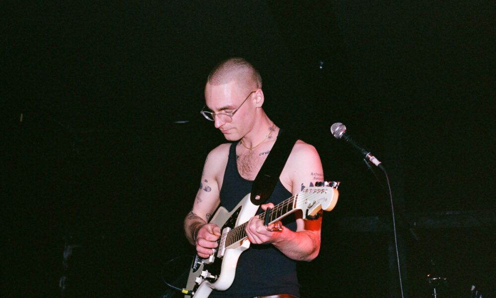 Elihu Okay、'Forever'を公開 | Niche Music