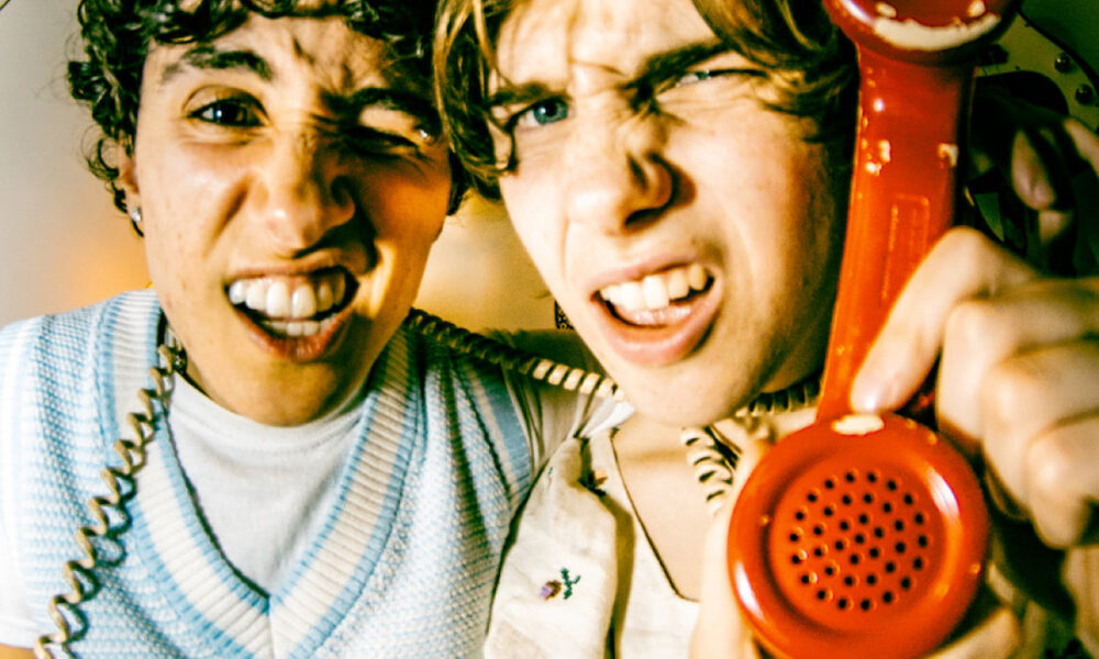 Um, Jennifer?、'Glamour Girl'のMVを公開 | Niche Music