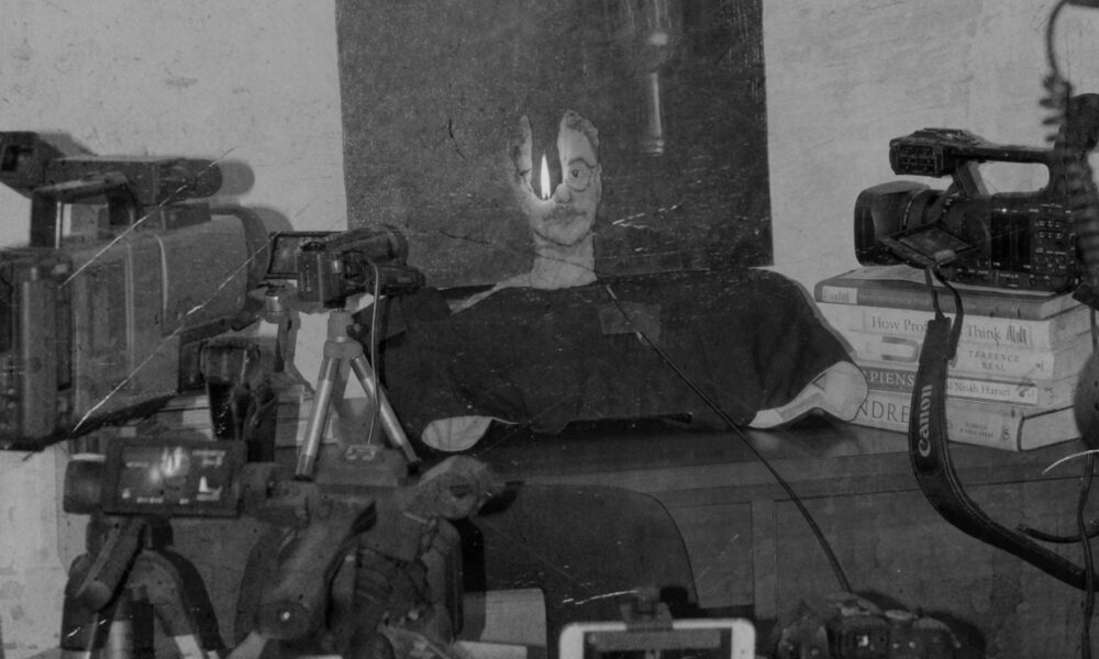 Kerry Charles、'Slow Bleeding'を公開 | Niche Music